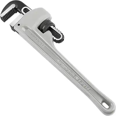 5 Best Pipe Wrench for Tight Space — Top Picks for Plumbers